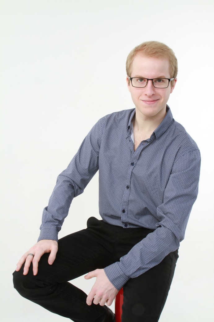 Professeur Alexandre Gallet | Le Centre des Arts Vivants - Ecole de ...
